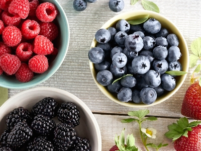 فوائد التوت الاحمر - وسم | الطبي